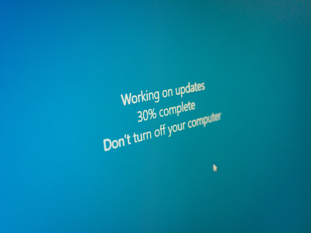 Don't Snooze Your Updates: The Dangers of Out-of-Date Software | INSC